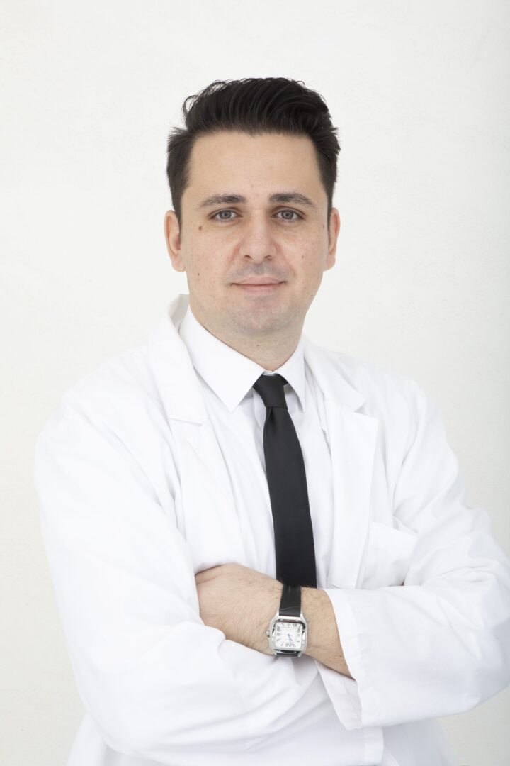 Biografie Dr. Mahmoud Daoud - Dr. Mahmoud Daoud